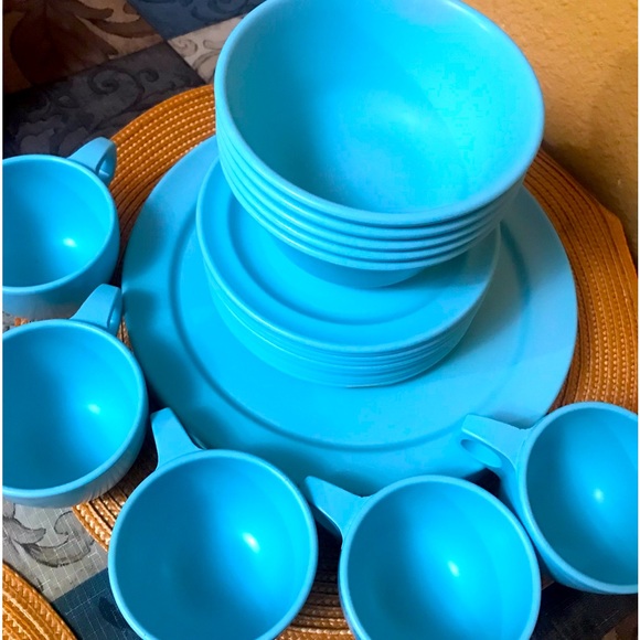 Watertown Monterrey Melmac | Dining | Vintage 96s Melmac Dinner Set Of ...